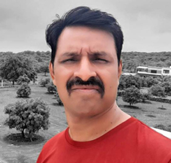 Dean (Students) | Dhirubhai Ambani Institute of Information and Communication Technology